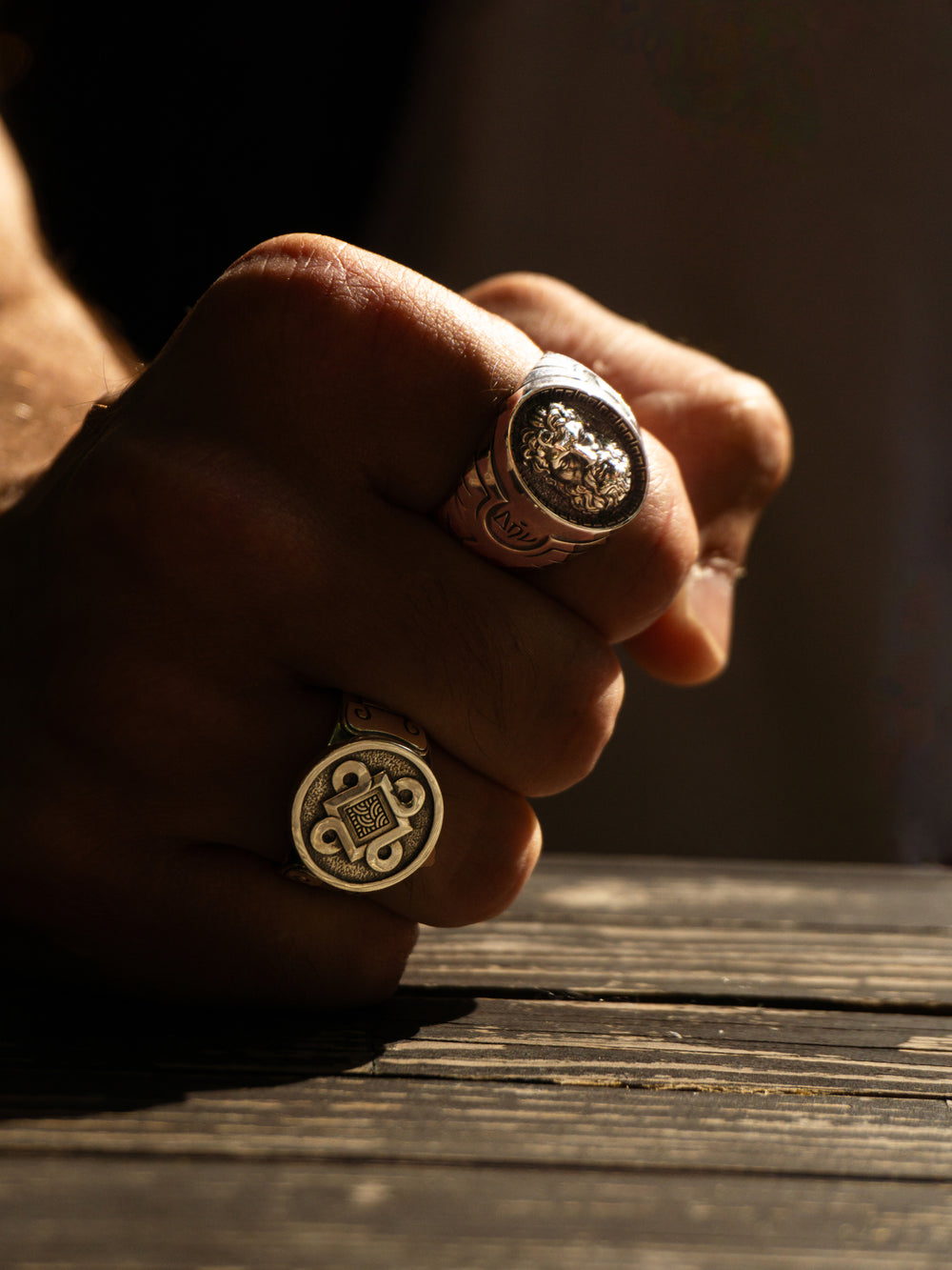 Ionic Signet Ring – Obsidian Jewelry